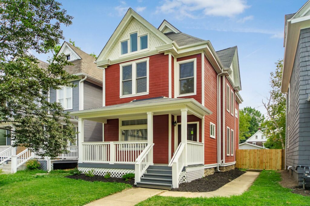 Can You Sell a Condemned Property? | Upward Home Solutions